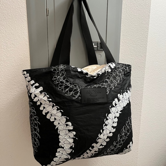 ALOHA Collection | Bags | Aloha Collection Tote Bag | Poshmark